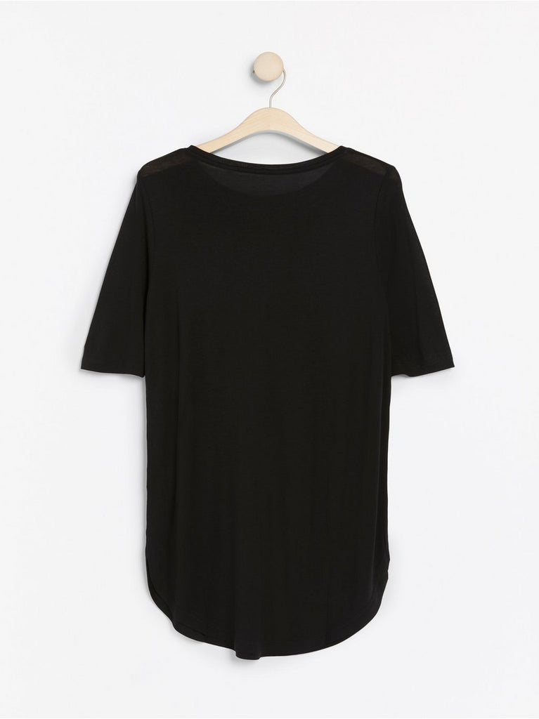 Bolur – Lindex á Íslandi